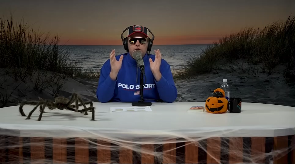 Podcaster Tim Dillon: "The Republican Party's become a cult of ...